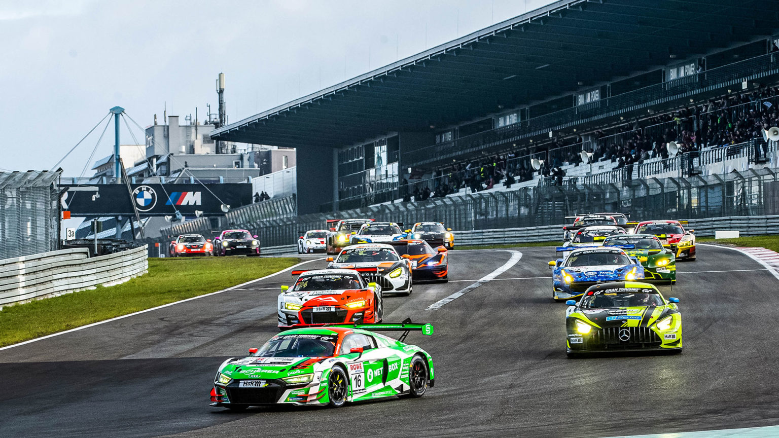 Excitement at the penultimate NLS race | ADAC RAVENOL Nürburgring ...
