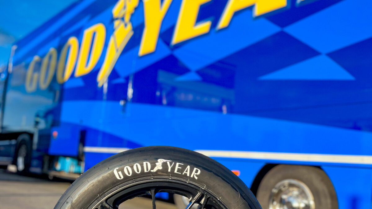 Goodyear shows retro branding for its 125th birthday | ADAC RAVENOL ...