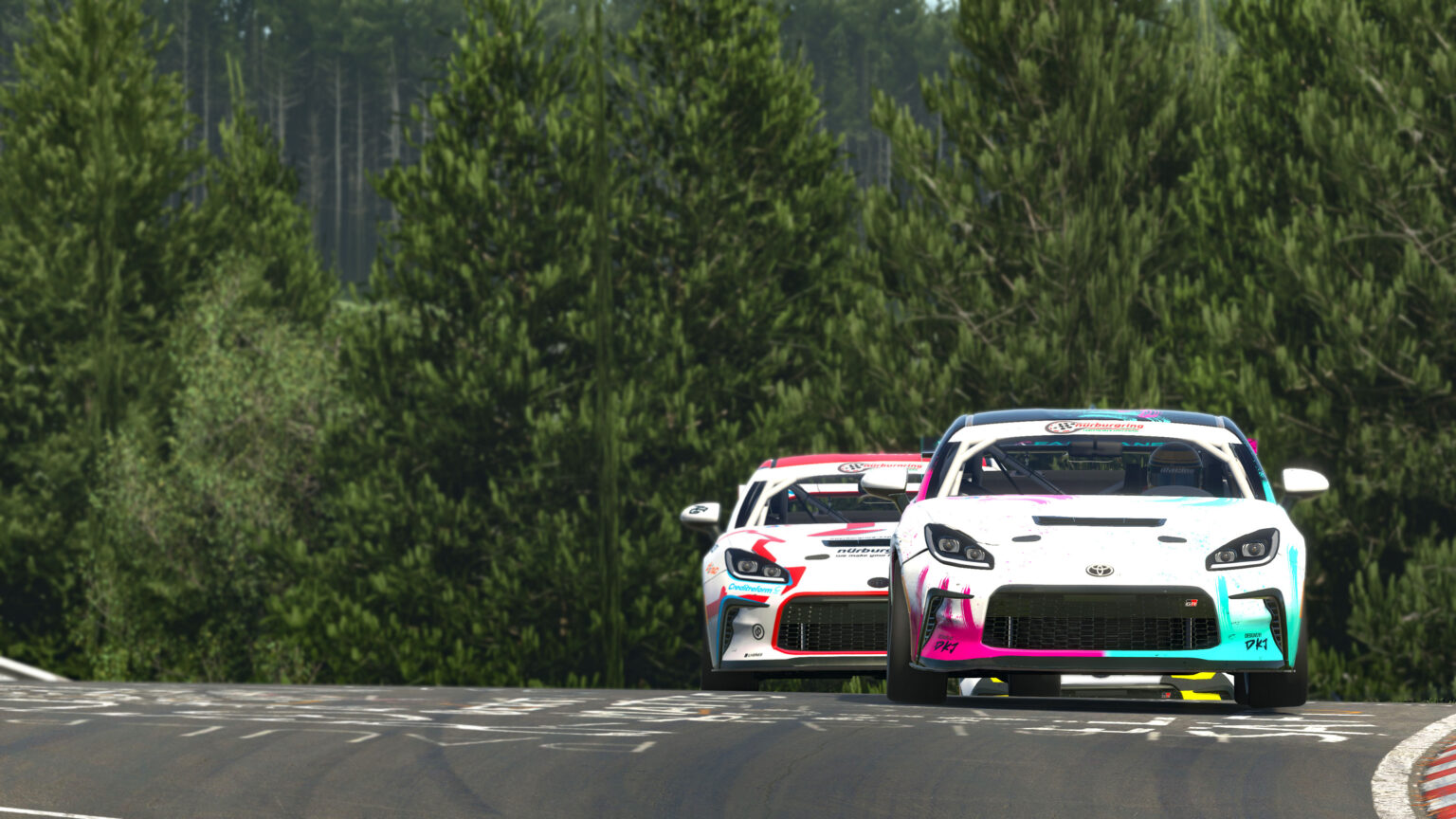 Was passiert, wenn F1-Weltmeister Max Verstappen auf NLS-Routinier Andy ...