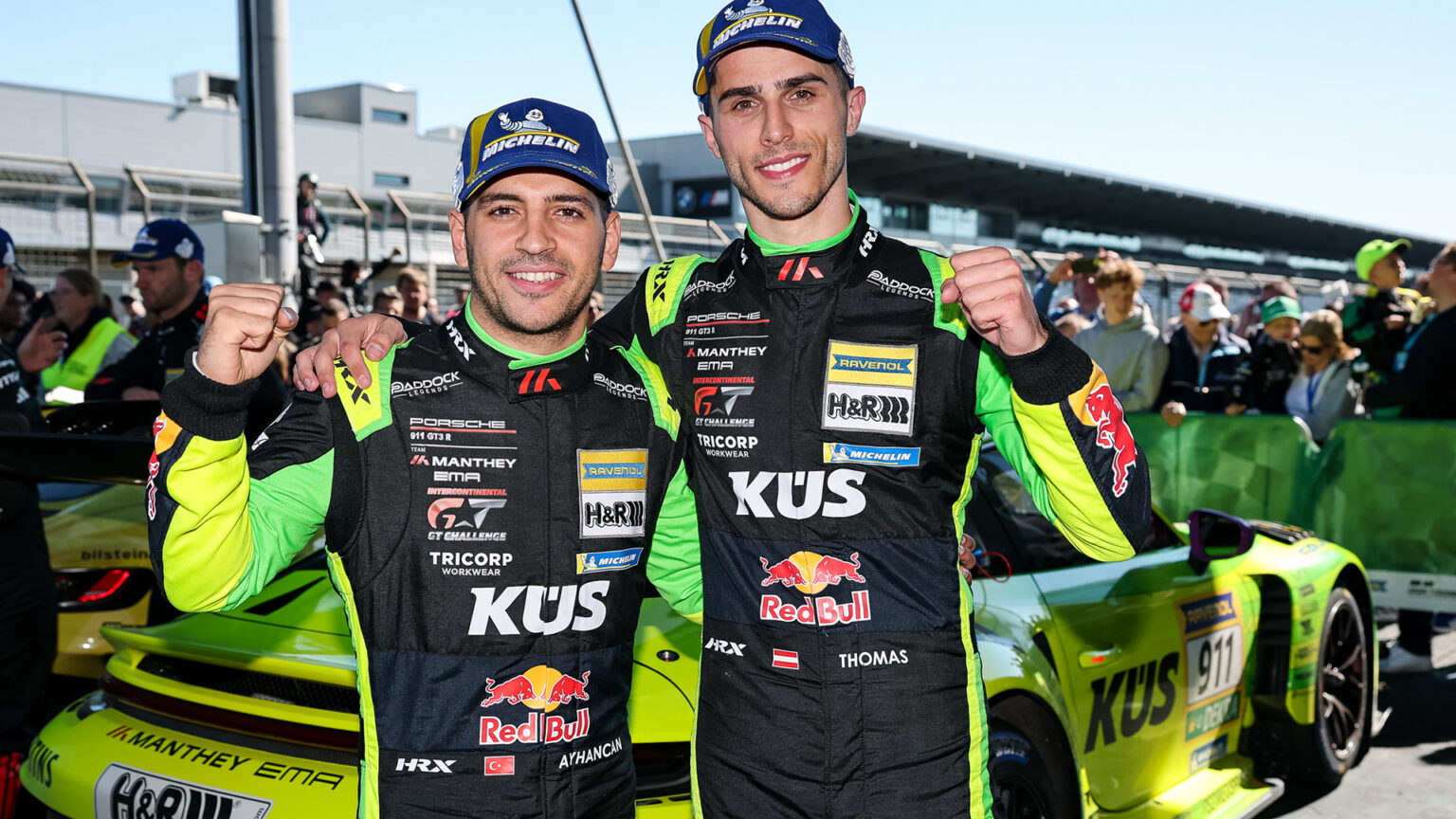 Manthey EMA siegt nach vier Stunden packendem Racing in der Grünen ...